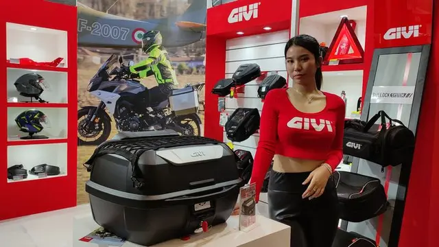 Gelar Flash Sale di IMOS 2022, Boks Motor Givi Jadi Separuh Harga - Otomotif Liputan6.com