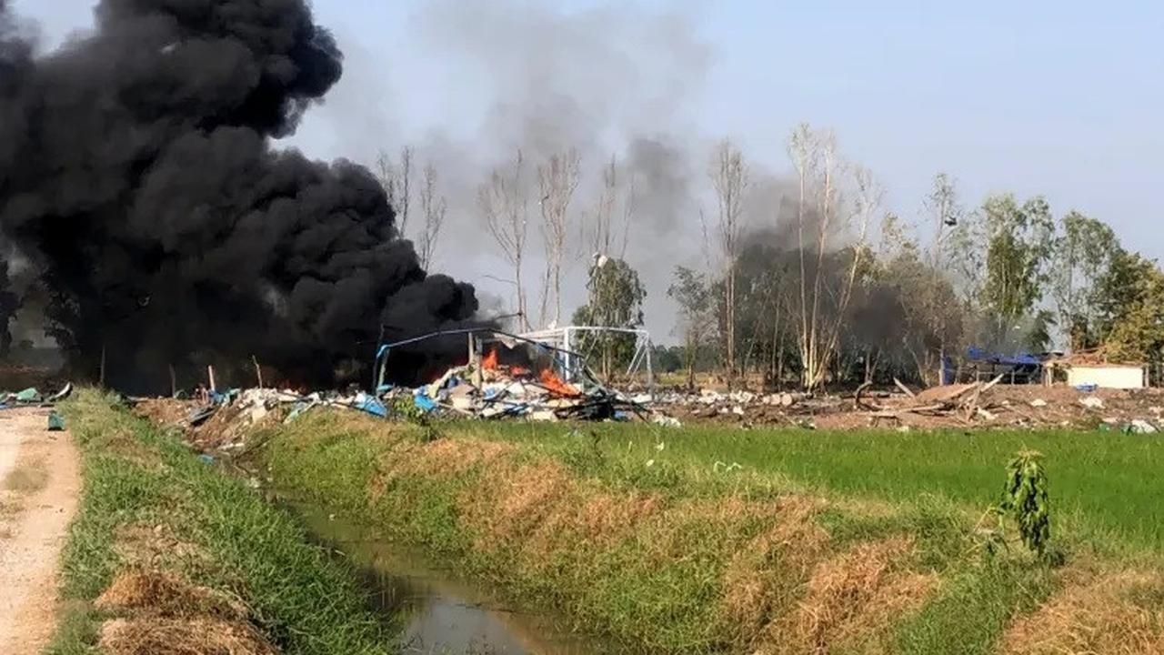 Ledakan di Gudang Pabrik Kembang Api Thailand, 17 Orang Dilaporkan ...