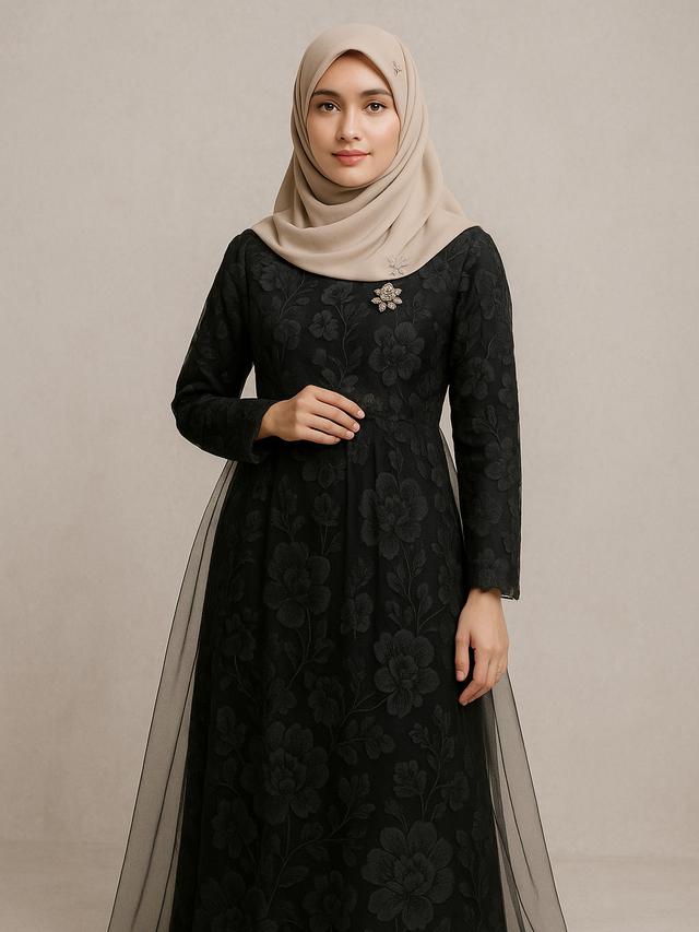 8 Gamis Brokat Hitam Berlapis Tile 2025 Ini Bisa Ubah Gayamu Jadi Super ...