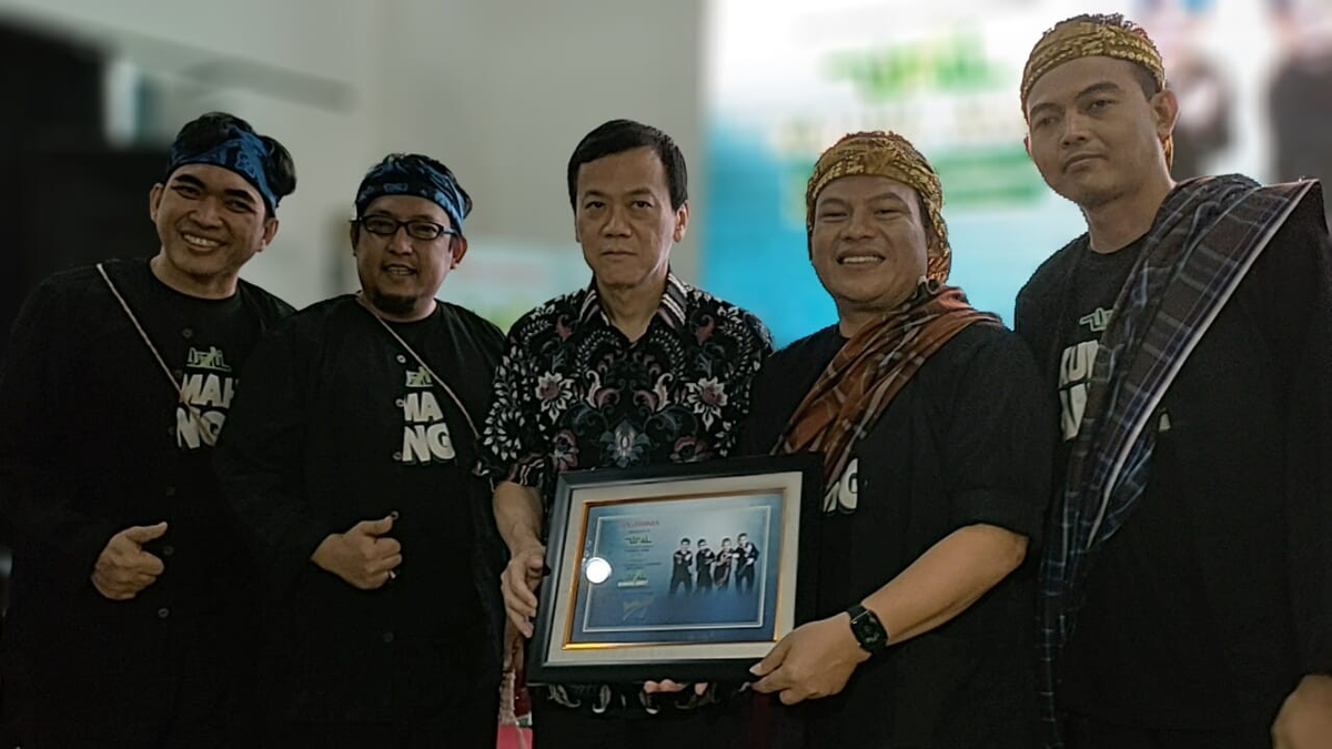 Wali Band Rilis Single Terbaru dalam Bahasa Sunda berjudul Kumaha Aing ...