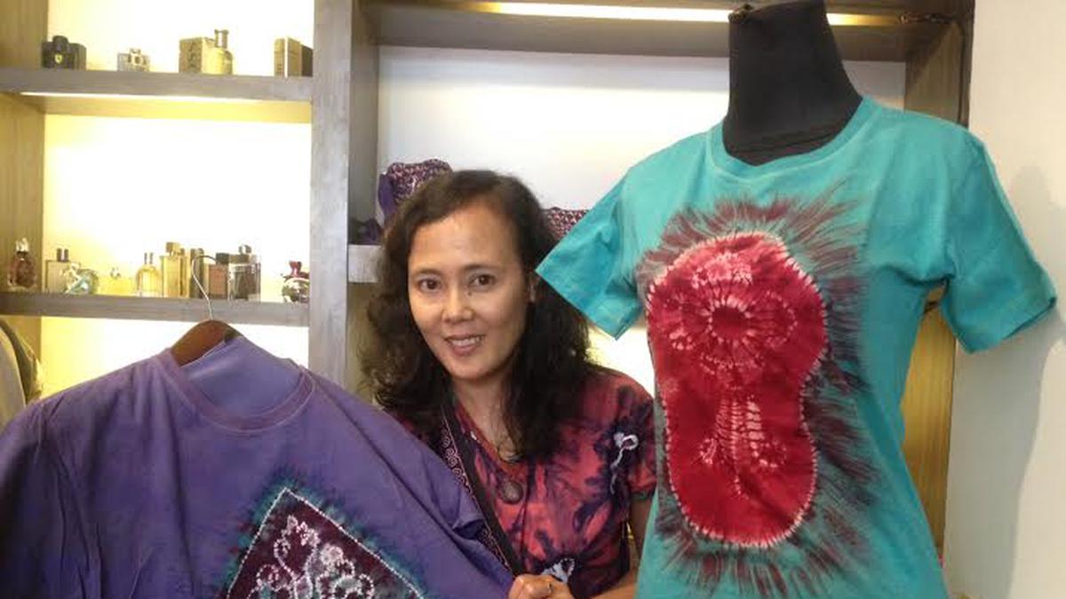 Keren, Batik Jumputan Motif Relief Candi