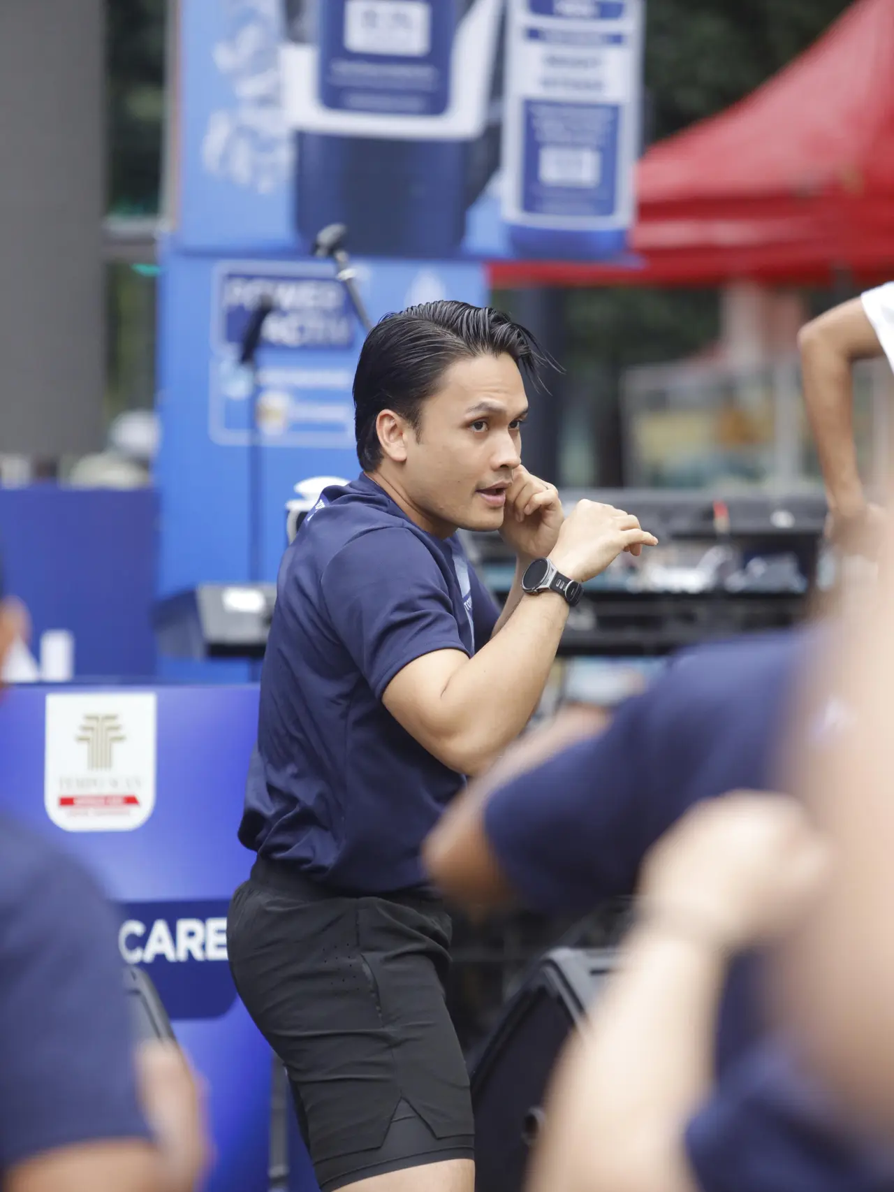 Nantikan Randy Pangalila dalam Serial Aksi BAD GUYS yang Tayang di ...