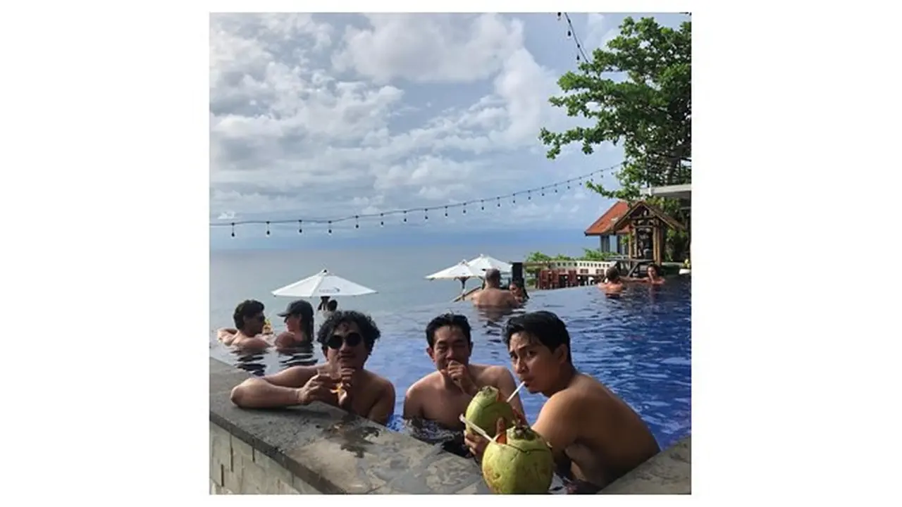 7 Potret Terbaru Trio Bajaj, Pemain Sinetron Para Pencari Tuhan Jilid 1 ...