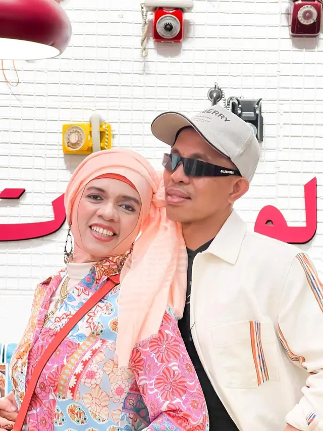 Viral Geni Faruk Ibunda Atta Halilintar Pakai 2 Jam Tangan, Netizen ...