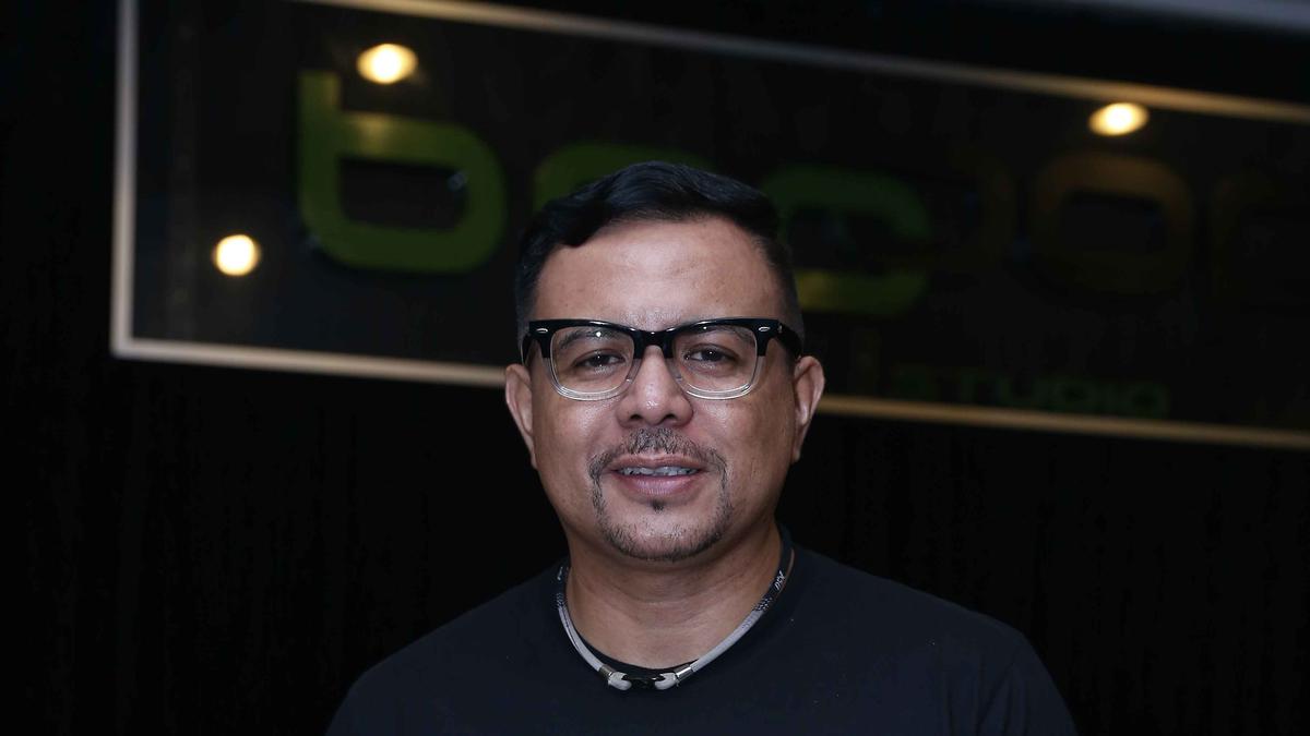 Carlo Saba Vokalis Kahitna Meninggal Dunia, Andien: Kahitna Nggak Akan ...