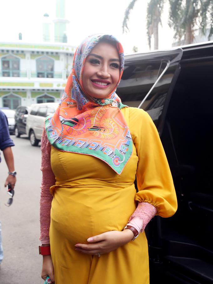 Shinta Bachir Blak-blakan Soal Pernikahannya - Entertainment Fimela.com