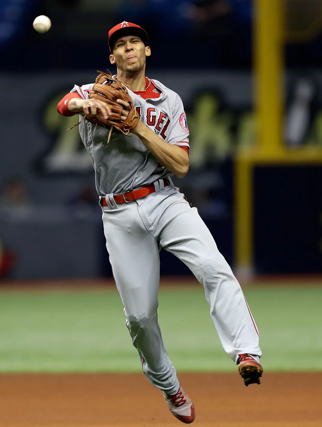 Ekspresi Pemain Baseball saat Melempar Bola - Foto Liputan6.com