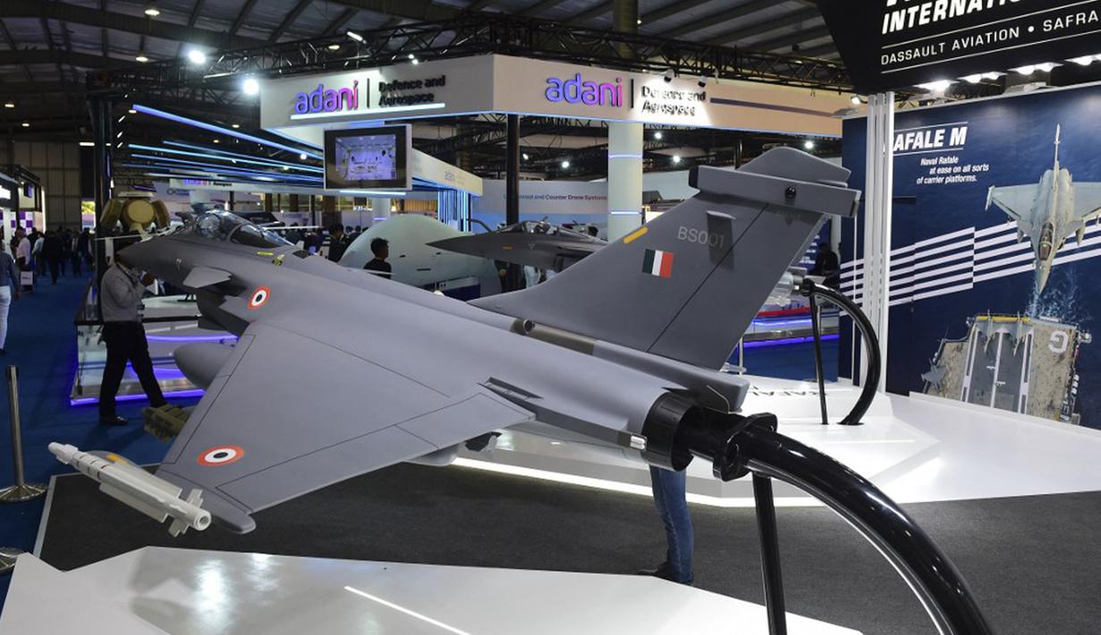 India Pamerkan Rudal Jelajah hingga Jet Tempur di Defense Expo 2022