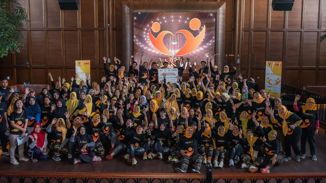 Never Stop Caring: Kegiatan HW Peduli Bersama Warga sebagai Bentuk ...