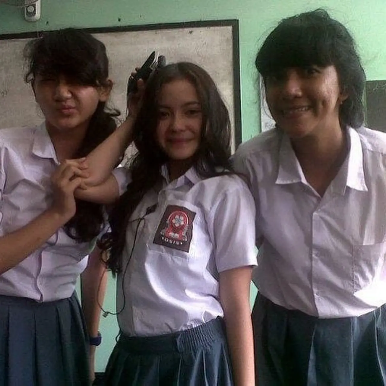 7 Potret Lawas Voke Victoria, Kekasih Kriss Hatta Ini Punya Paras yang Memesona - Hot Liputan6.com