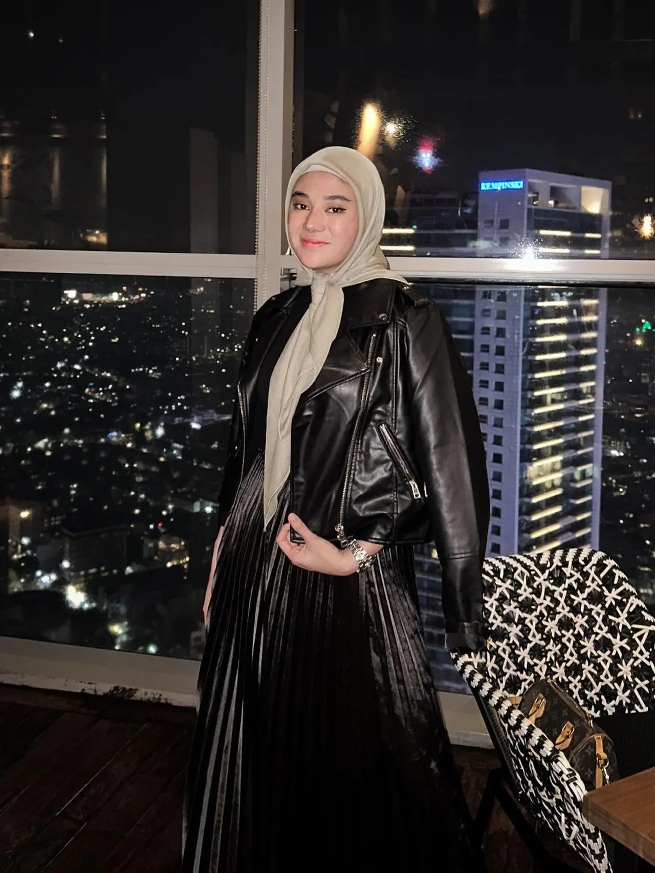 6 Potret Clara Shinta Dapat Nama Baru Setelah Mualaf, Artinya Sangat ...