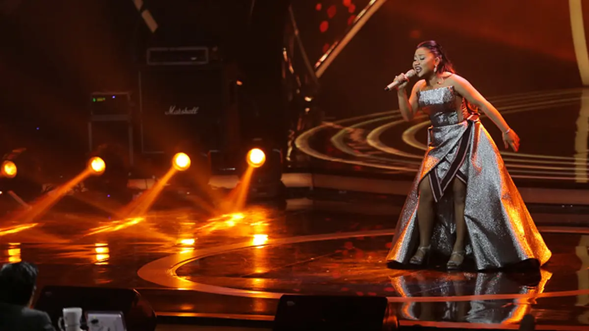 Sebelum Jadi Juara Indonesian Idol 2018, Ini 8 Foto Maria Simorangkir ...