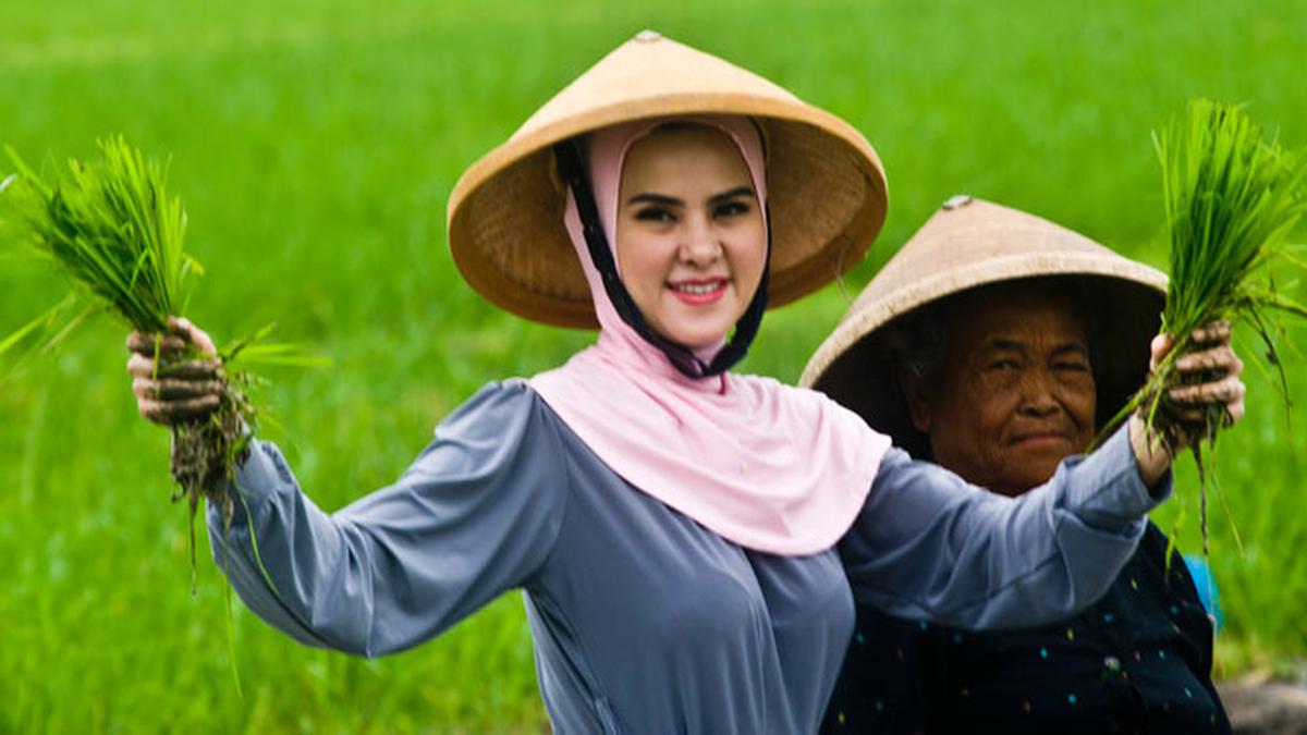 Terjun ke Masyarakat, Angel Lelga Tak Bisa Lagi Lakukan Ini - ShowBiz ...