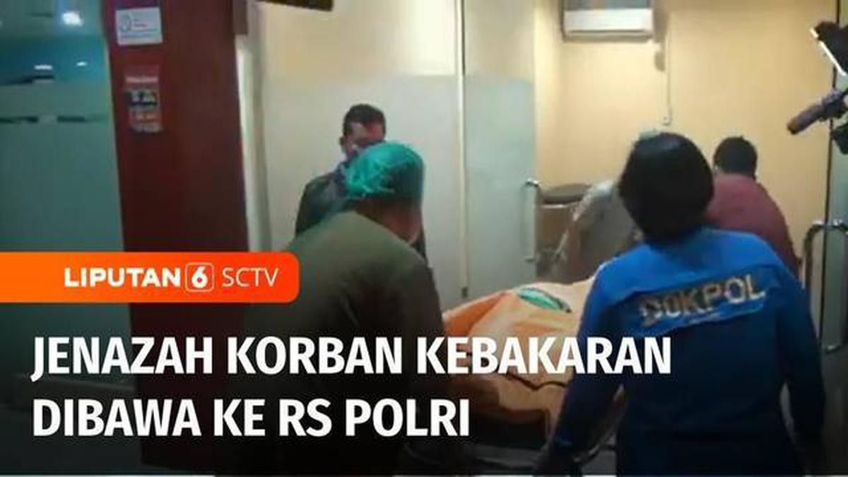VIDEO: Tujuh Jenazah Korban Kebakaran Depo Pertamina Dibawa ke Rumah Sakit Polri - TV Liputan6.com