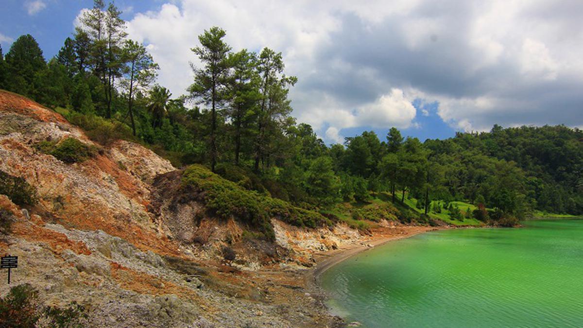 Keindahan Danau Linow yang Memukau - Lifestyle Liputan6.com