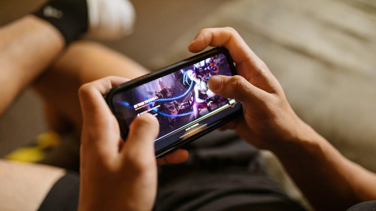 27 Game Berdua HP Online dan Offline, Rekomendasi Seru Isi Waktu Luang