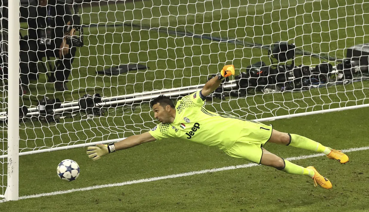 Foto Liga Italia: Tinggalkan Juventus, Gianluigi Buffon Kembali ke ...