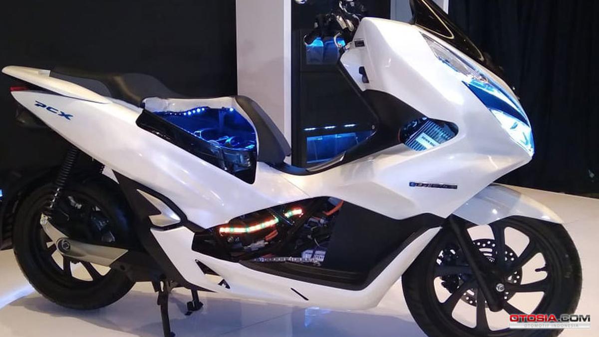 Kapan PCX Listrik Mulai Dijual? Ini Jawaban Honda - Berita Otosia.com