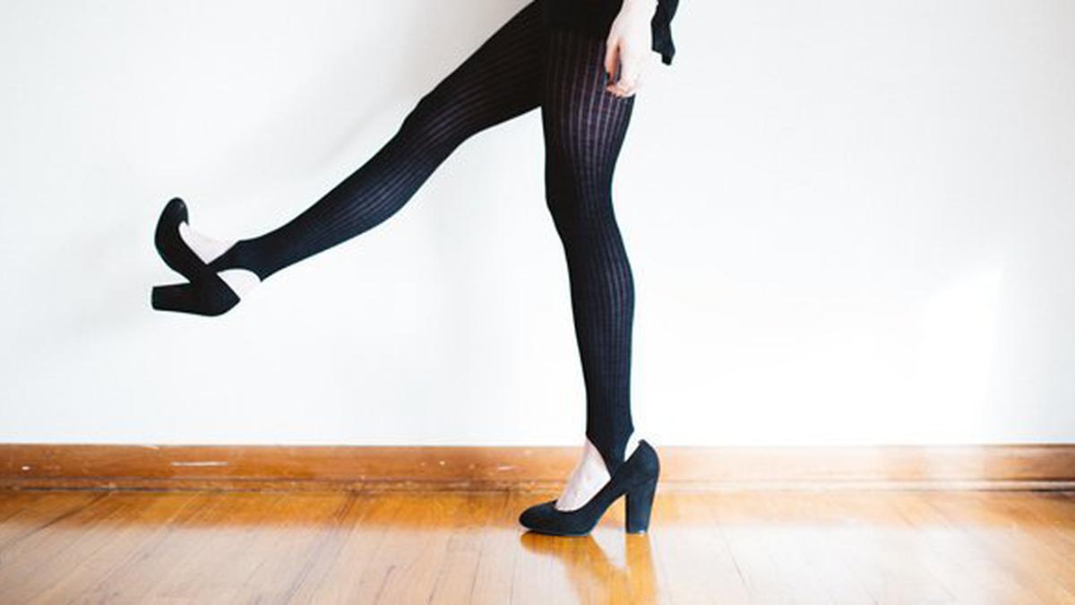 Tips Kaki Kuat dan Nyaman Pakai Sepatu High Heels dalam Waktu Lama