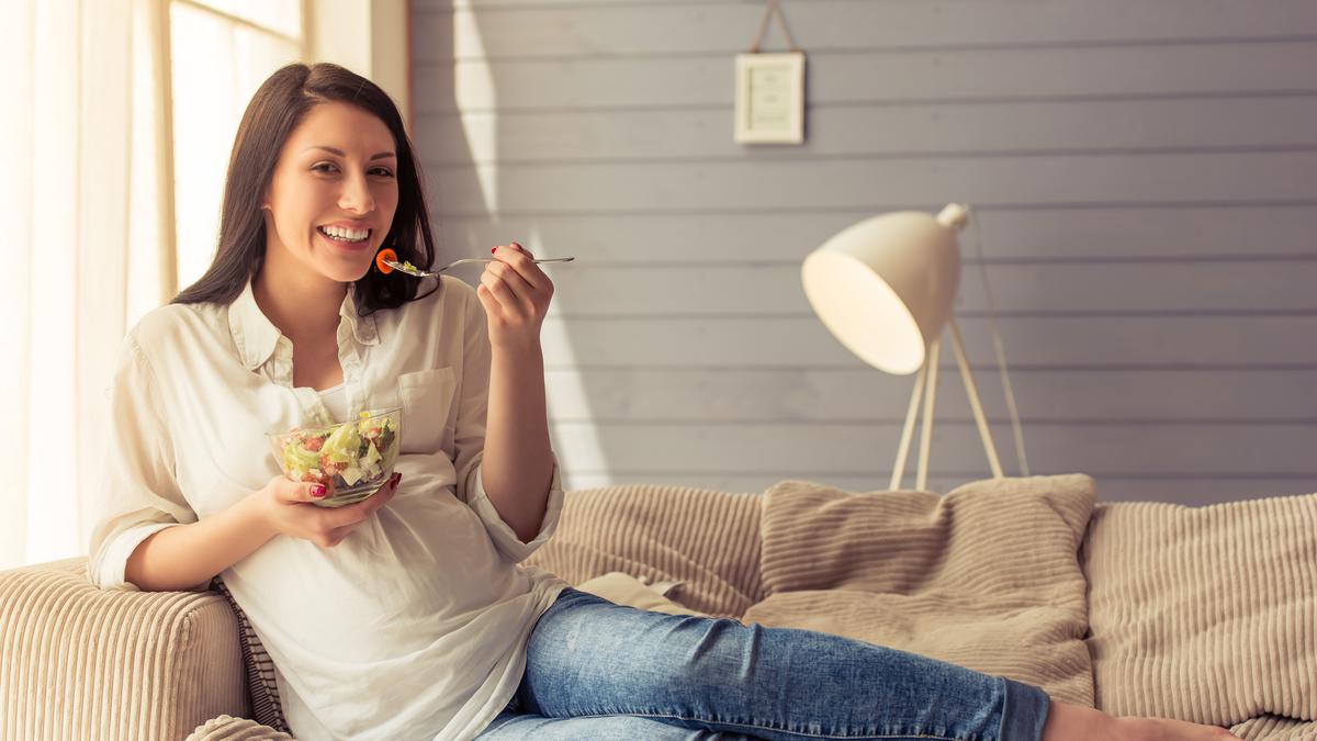4 Alasan Ibu Hamil Lebih Cepat Lapar Menurut Penelitian - Health Fimela.com