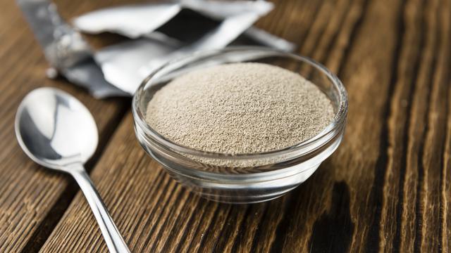 4 Langkah Mengaktifkan Ragi Kering agar Adonan Mengembang Sempurna ...