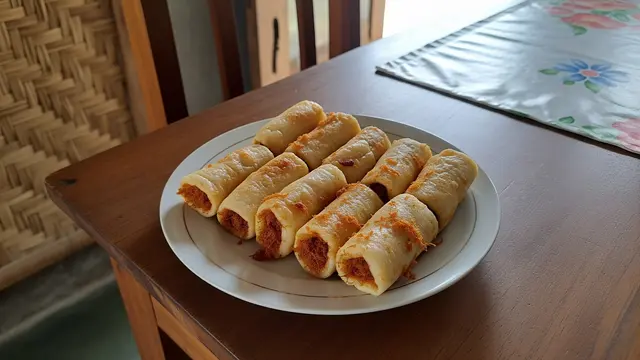 Resep Roti Tawar Abon Gulung, Cocok Jadi Menu Sarapan Enak
