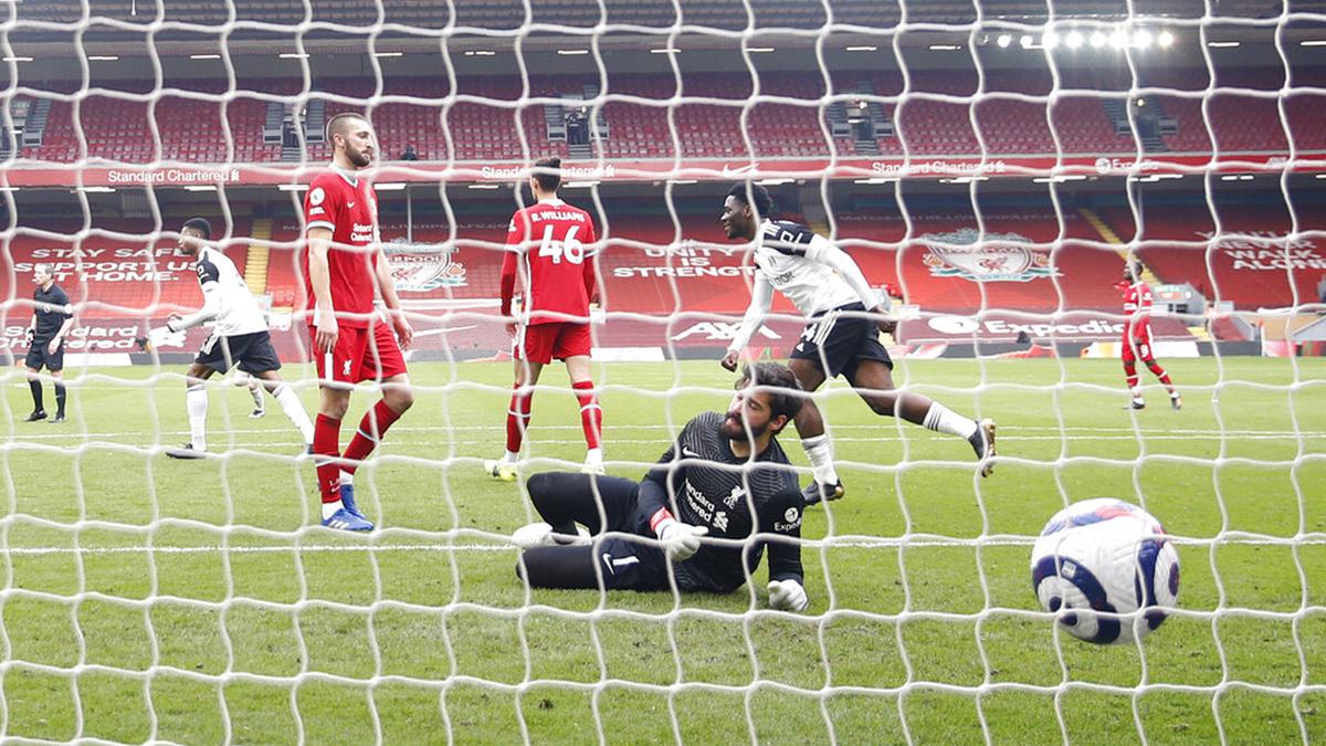 FOTO: Fulham Tumbangkan Liverpool di Anfield - Foto Liputan6.com