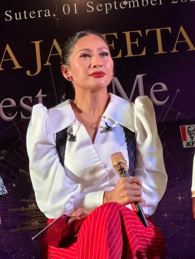 Tata Janeeta Resmi Meluncurkan Album Bertajuk Best of Me, Berisi 10 ...