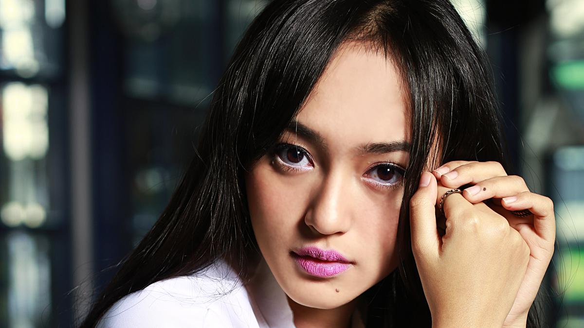Indah Kusuma, Youtuber Cantik Calon Dokter - Photo Fimela.com