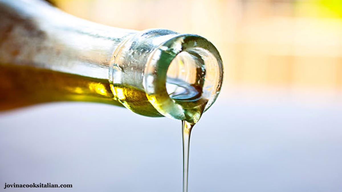 RI Diprediksi Serap 5,22 Juta Ton Minyak Goreng Tahun Ini - Bisnis ...