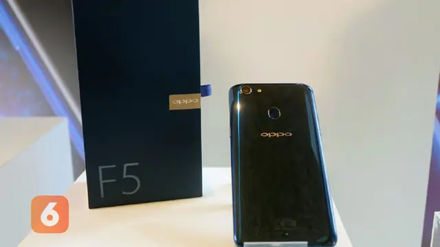 Menilik Oppo F5 Dashing Blue dari Berbagai Sisi - Tekno Liputan6.com