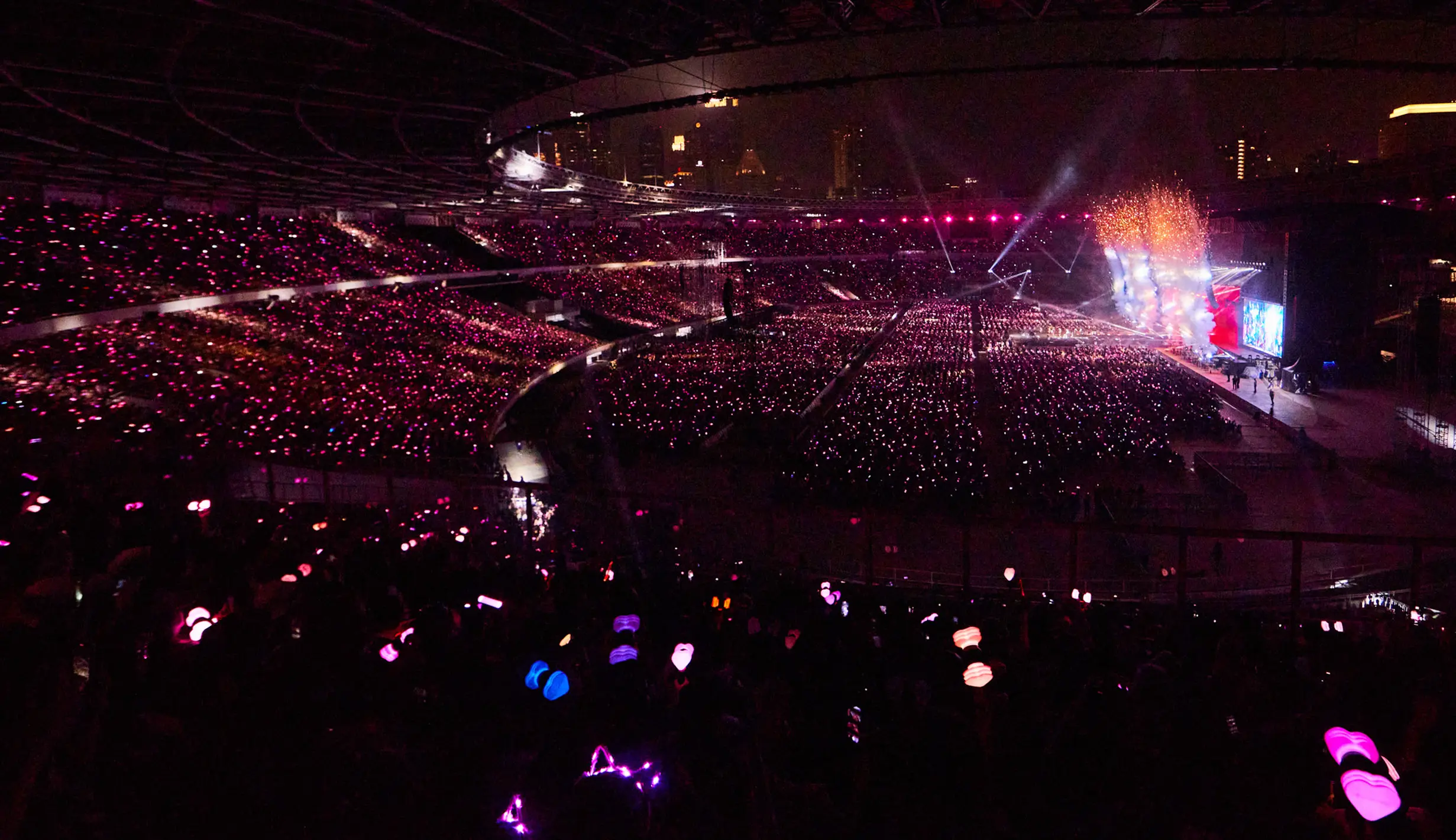 Kembali Melihat Kemeriahan Konser BLACKPINK di Stadion Utama Gelora Bung Karno - Foto Liputan6.com