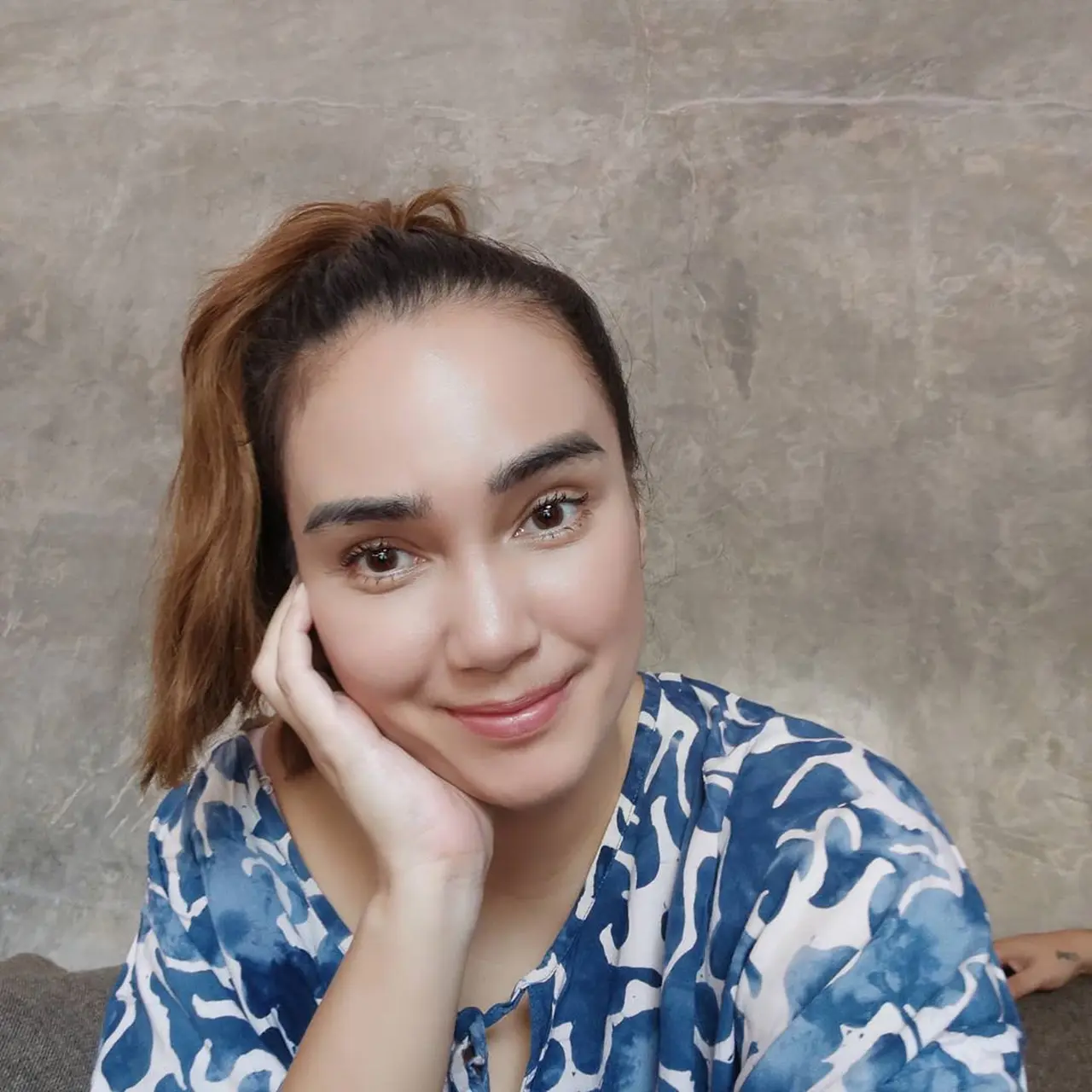 Feby Febiola Divonis Kanker Ovarium Stadium 1, Ini Penyebabnya ...