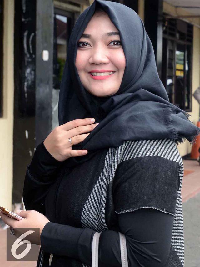 Belum Juga Hamil, Sulis Pilih Pacaran dengan Suami - ShowBiz Liputan6.com