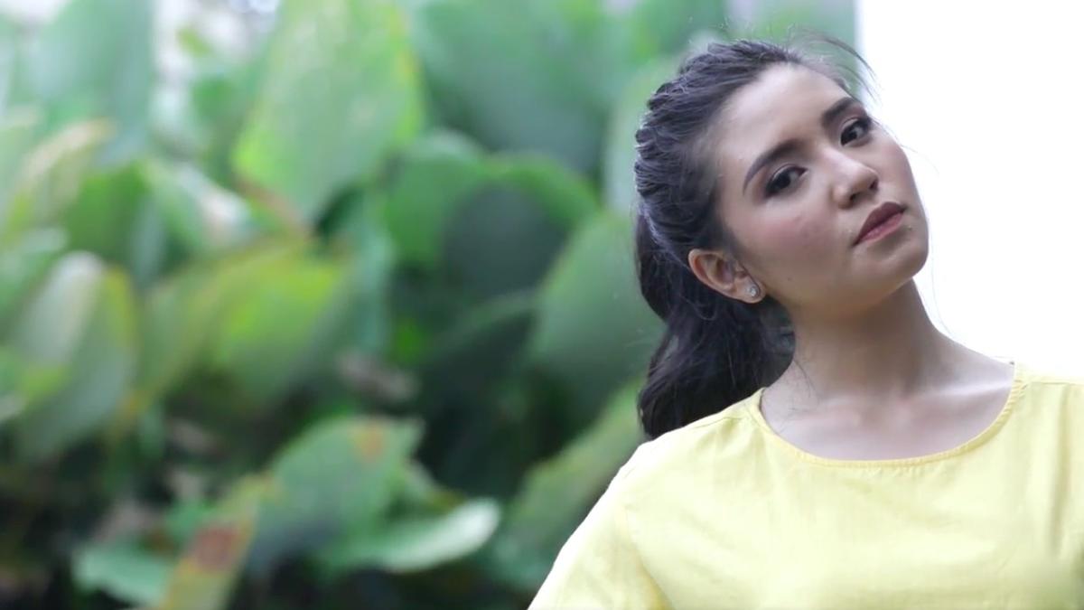 Pakai Busana Warna Kuning Buat Penampilan Makin Maksimal - Fashion ...