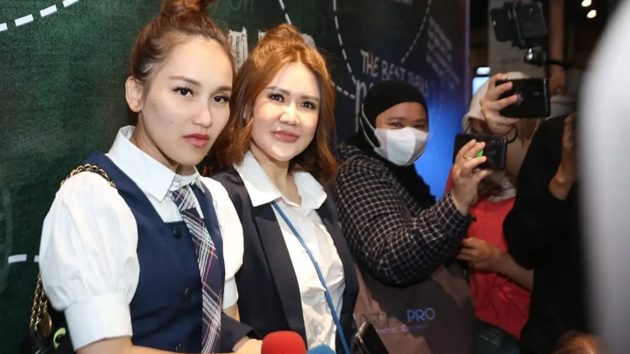 Ayu Ting Ting Menjawab Tudingan Operasi Plastik, Ungkap Rahasia Awet Muda dan Seperti ABG ...