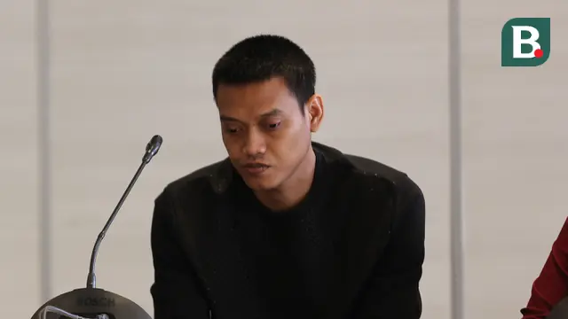 Kurnia Meiga Berkisah soal Awal Mula Bermasalah dengan Penglihatan ...