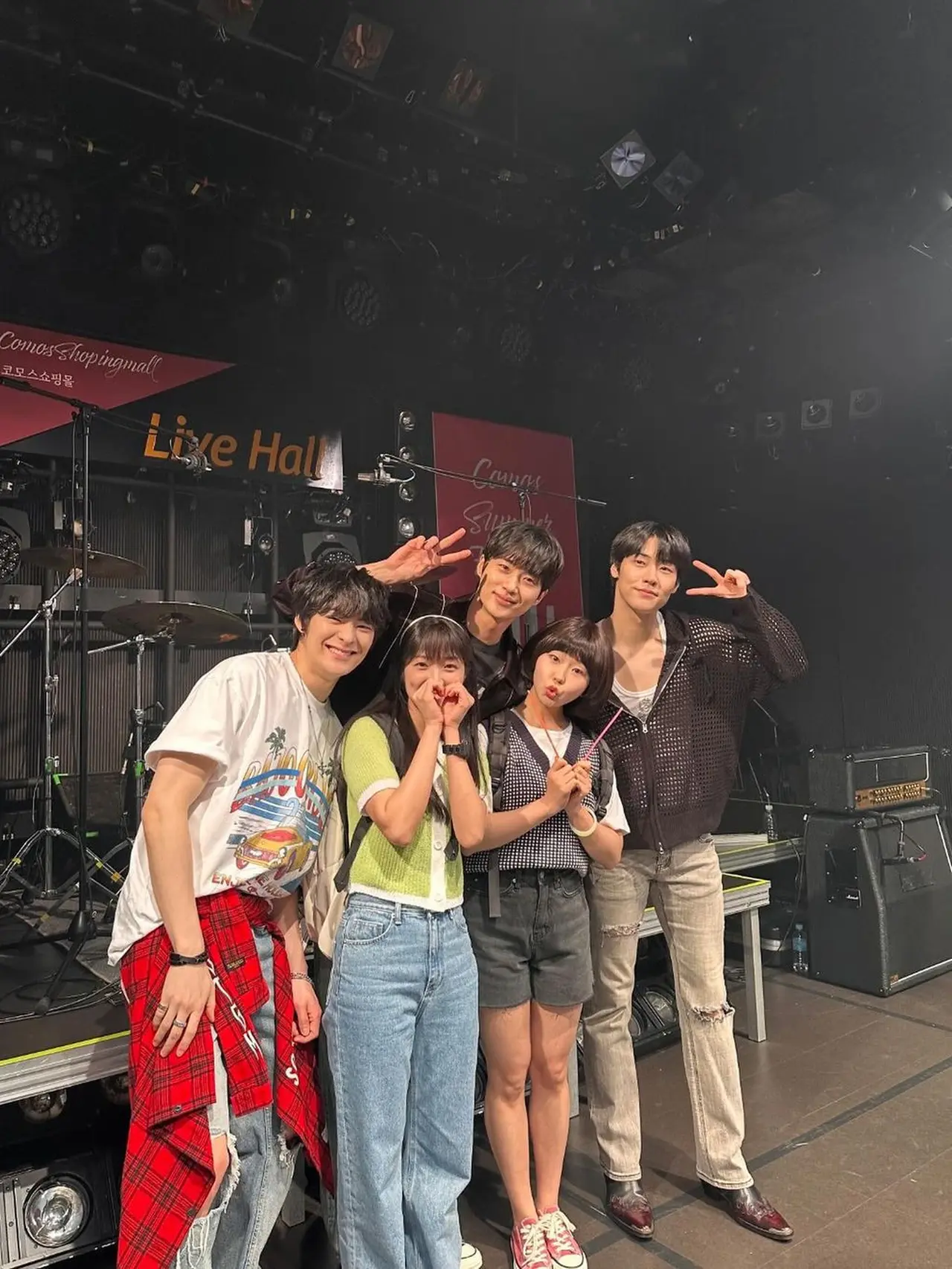 9 Fakta Menarik Drakor Lovely Runner yang Sukses Meski Dulu Ditolak ...