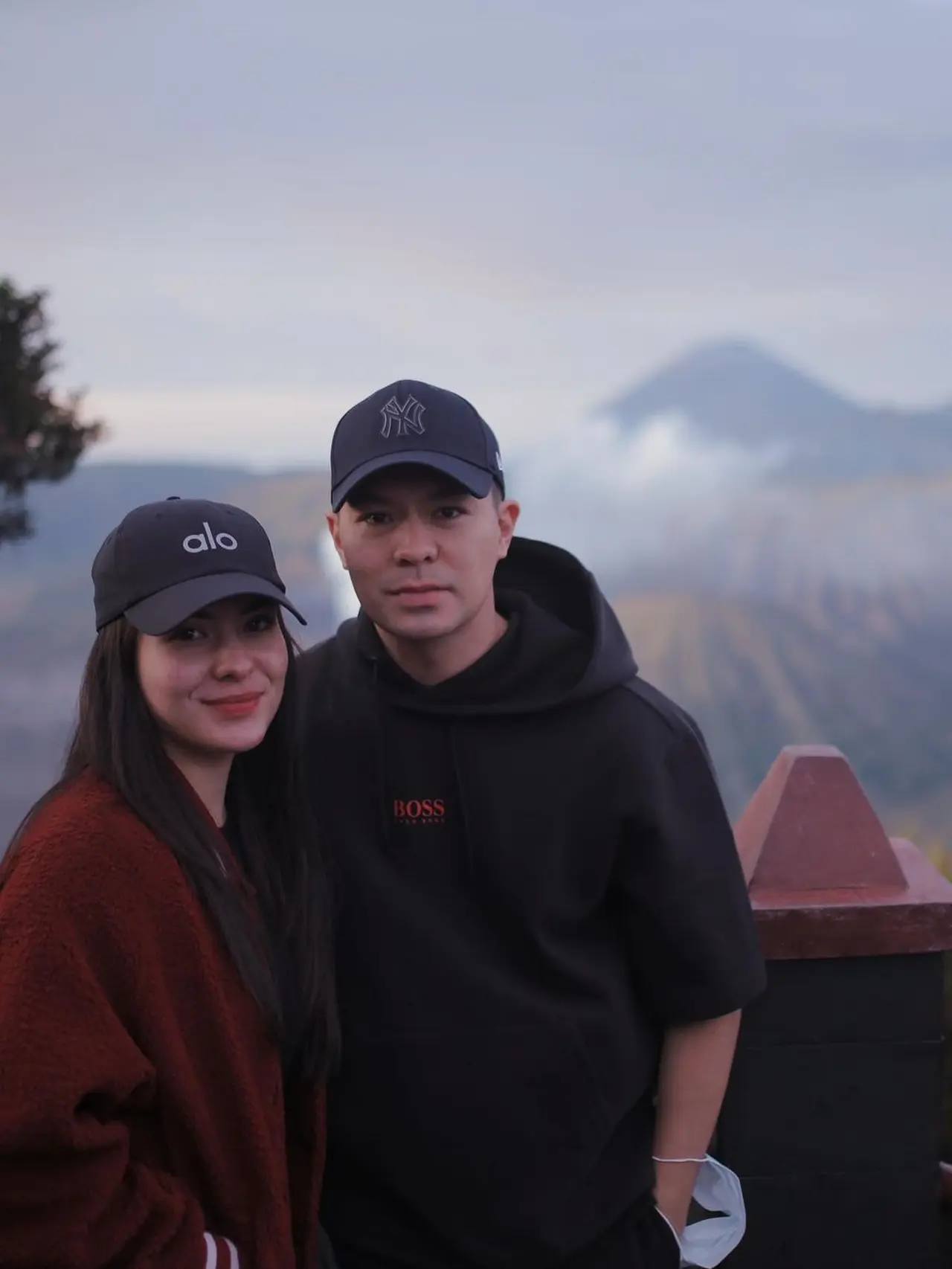 7 Potret Kenangan Steffi Zamora dan Fero Walandouw Resmi Putus, Batal Nikah - Hot Liputan6.com