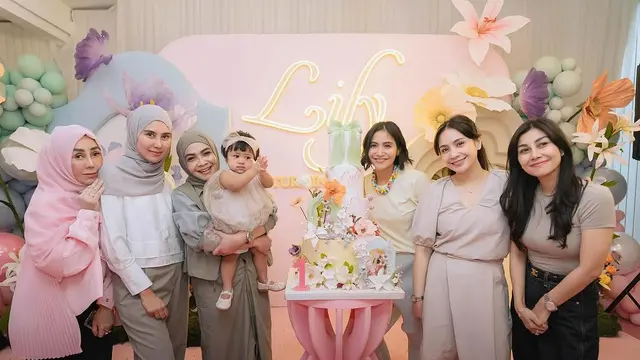 10 Potret Ulang Tahun Lily Anak Raffi Ahmad, Digelar Meriah di Rumah ...