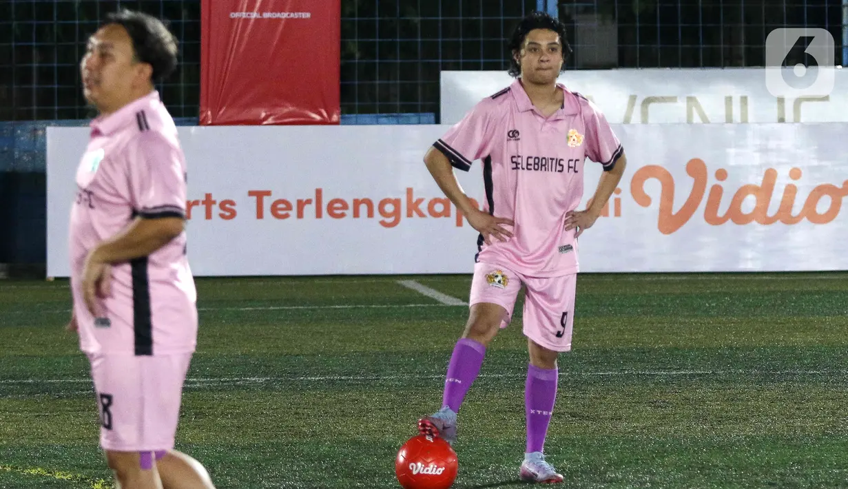 Keseruan Pemain Selebriti FC Saat Fun Football Bersama Peter Schmeichel ...