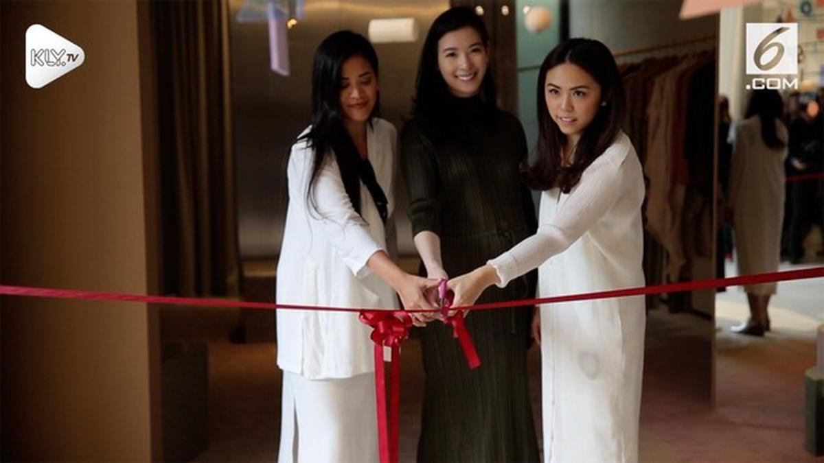 VIDEO: Duma Flagship Store Berkonsep Construct and Balance - Lifestyle ...