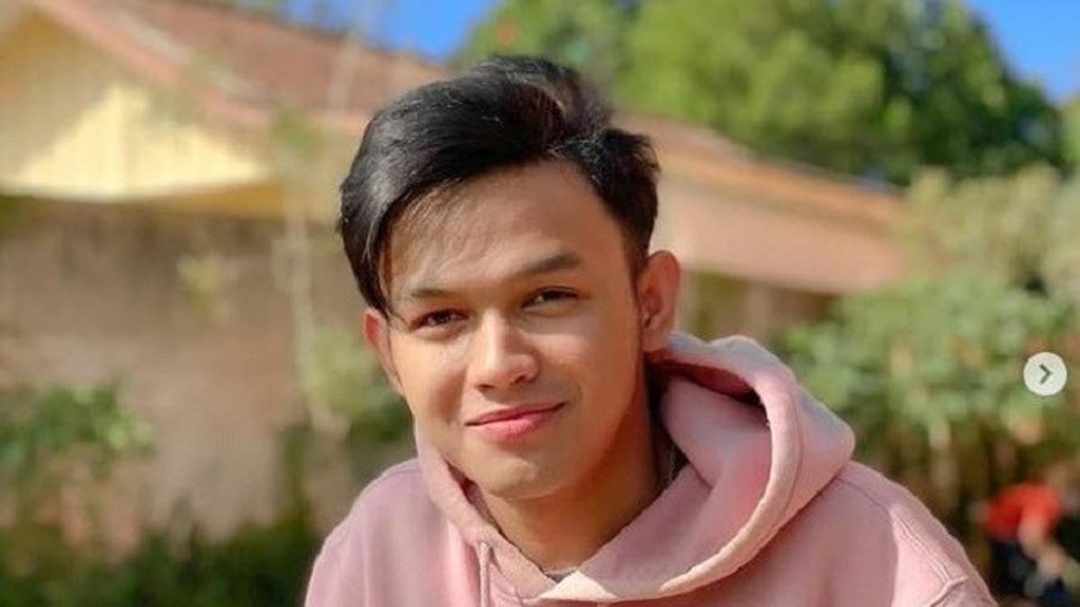 Farhan Ramananda Terkenal Gara - Gara TikTok, Penghasilannya Kalahkan ...