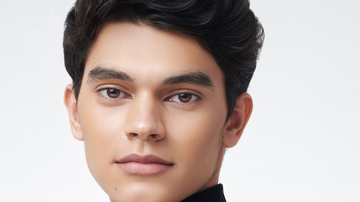 6 Potret Toby Armstrong, Vampir Ganteng di Asmara 2 Dunia yang Juga ...