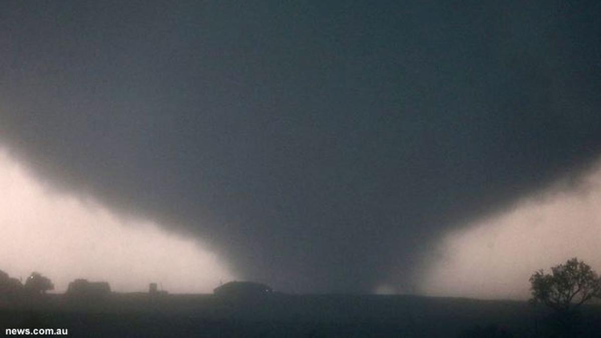 Sudah Terbentuk, Badai Tropis Hamberto Siap Hantam AS Selatan - Global ...