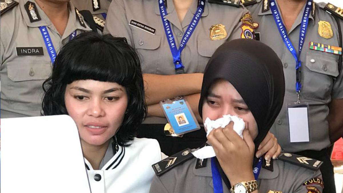 Kisah Haru Briptu Nova, Polwan yang Bertugas di Hari Pernikahannya ...