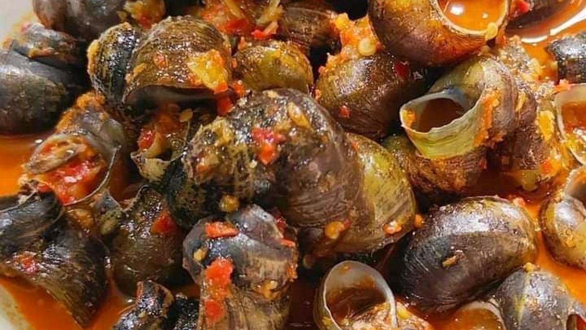 4 Resep Tutut Kuah Pedas, Hidangan Lezat dari Sawah ke Meja Makan - Hot Liputan6.com