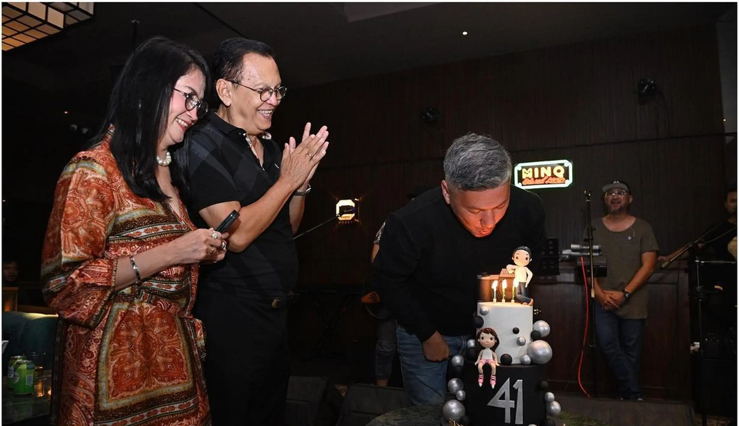 Potret Kemeriahan Ulang Tahun ke-41 Gading Marten - Photo Fimela.com