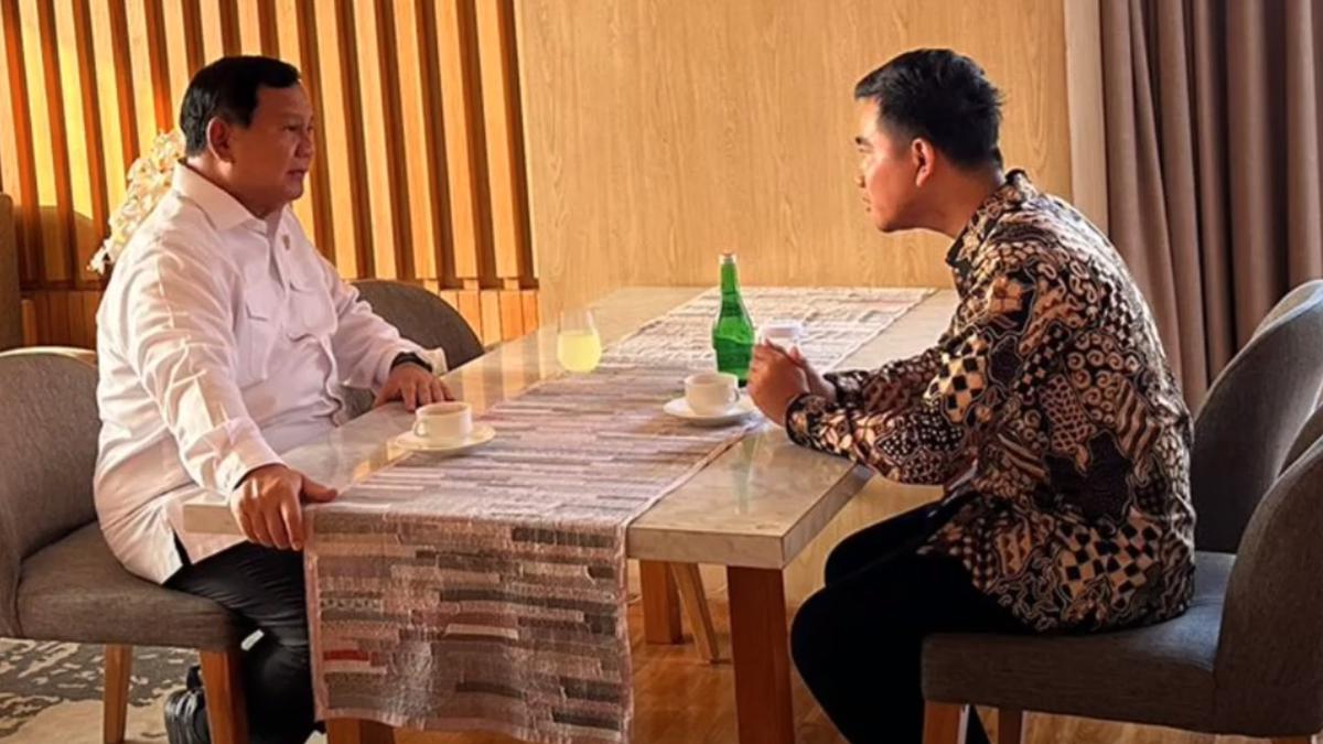 Gibran Rakabuming Raka Ketahuan Sarapan Bareng Prabowo di Solo, Bantah ...