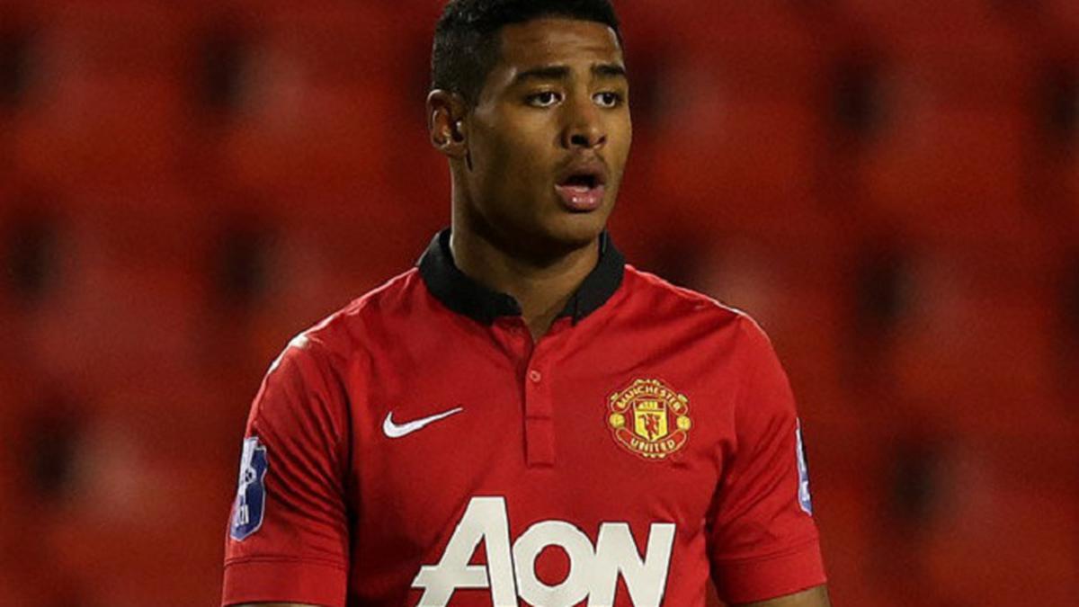 Minim Pemain Baru, MU Rela Lepas Bek Muda Potensial - Bola Liputan6.com